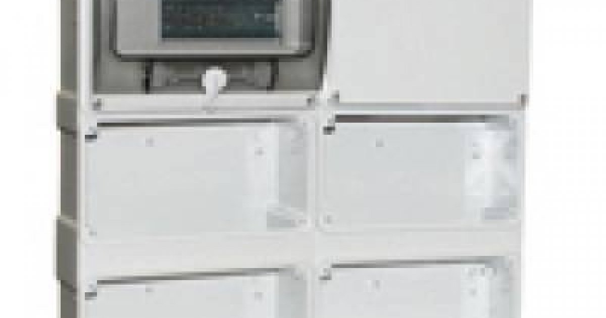 DISTRIBUTION BOARD 4 SOCKETS 9 MODULE - Lewden