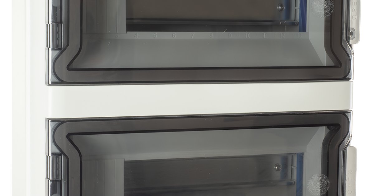 IP65 26mod plastic CU. Transparent door - Lewden